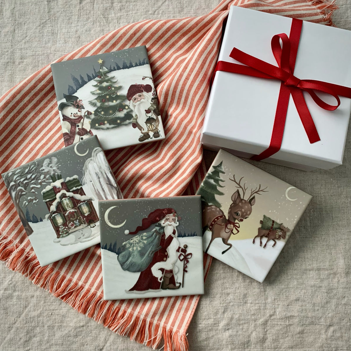 Unique Set of 4 ceramic Christmas coasters – adrisgingerbread